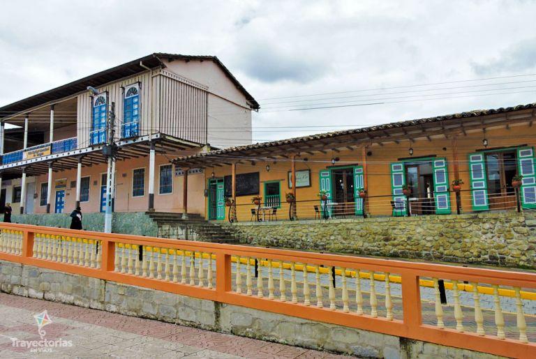 Saraguro, Ecuador: El pueblo de hombres y mujeres de negro.